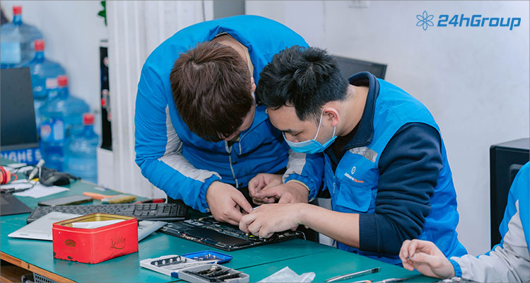 Từ Đồng Phục Đến Hành Động – Mỗi Cá Nhân Là Một Đại Sứ Thương Hiệu 24h Group